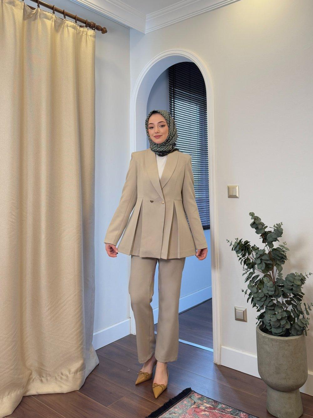 Mylan Ceketli̇ Takim - Taş Modelleri En Uygun Fiyatlarla